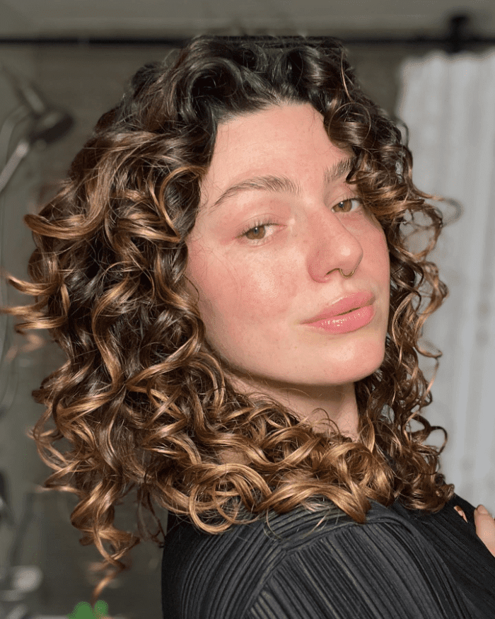 29 Curly Hair Highlights For Natural Curls - Inspiring Hair
