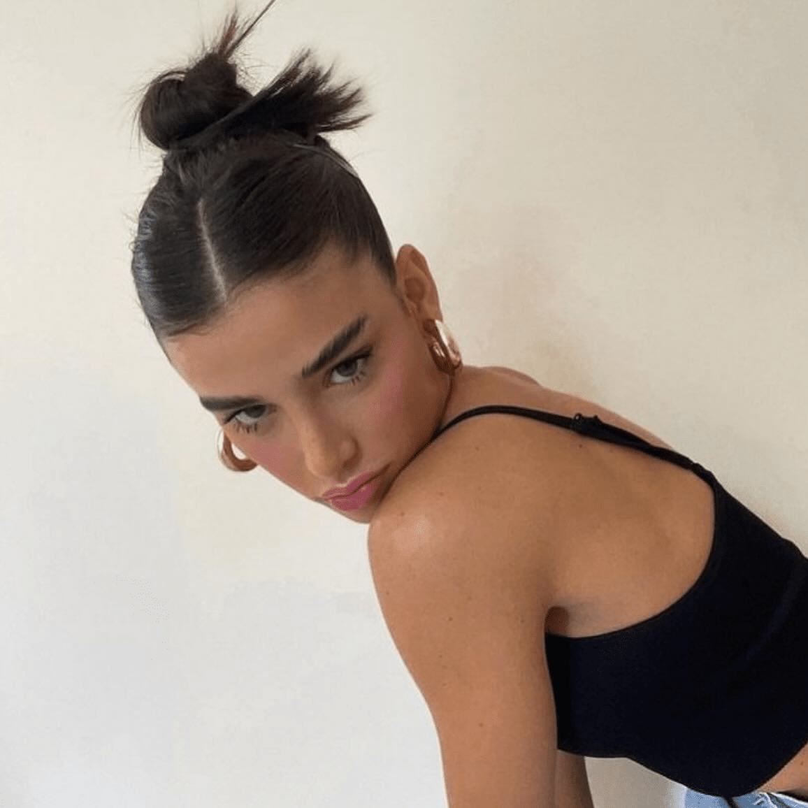 Spiky Bun Updos: Head-Turning Hairstyles - Inspiring Hair