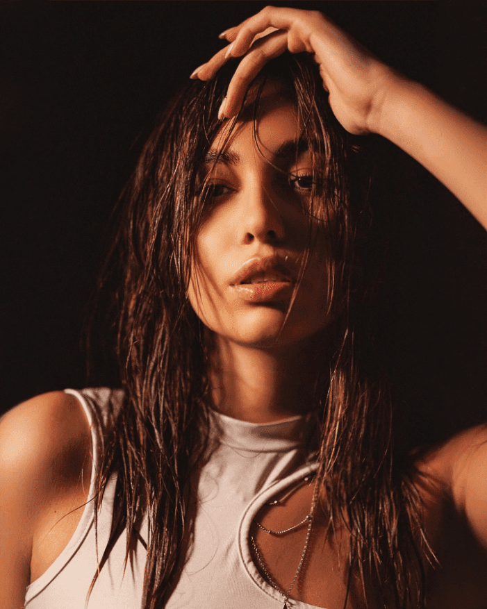 30 Stunning Wet Hair Styles - Inspiring Hairstyles