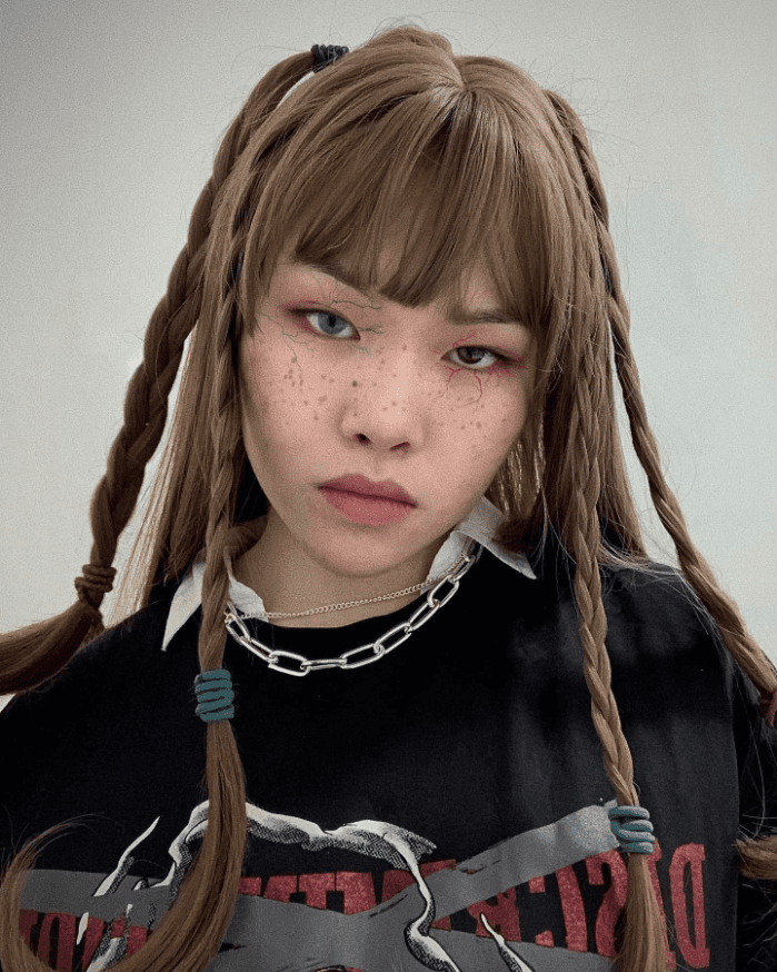 30 Iconic 90s Grunge Haircuts To Revive Your Look