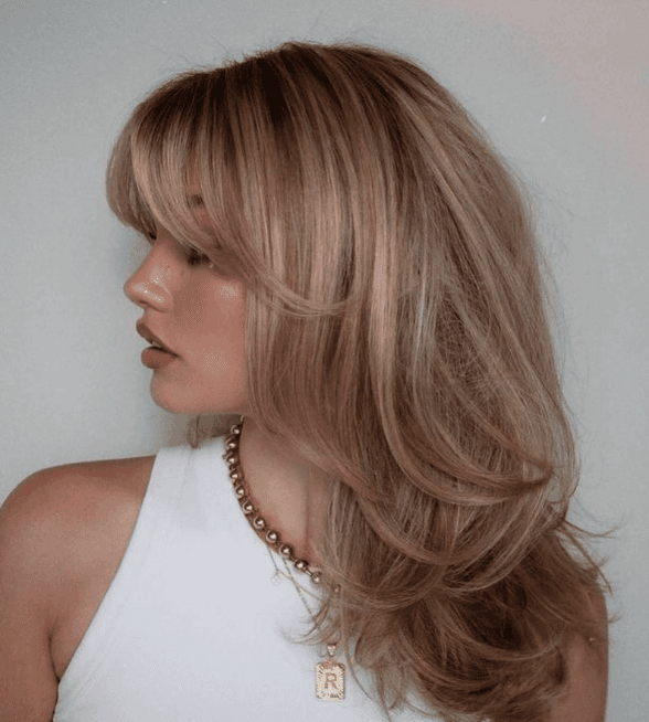 34 Butterfly Haircuts To Transform Your Look