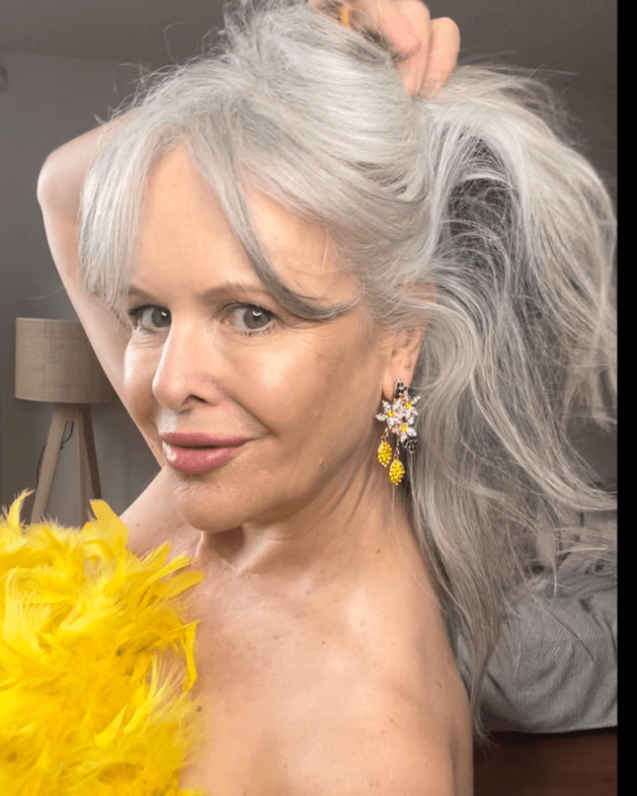 21 Long Gray Hairstyles For Women Over 50