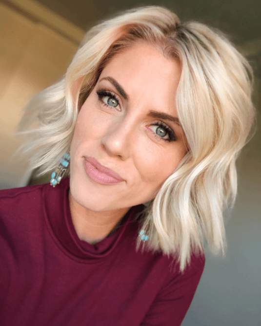 22 Short Wavy Haircuts You’ll Love - Inspiring Hairstyles