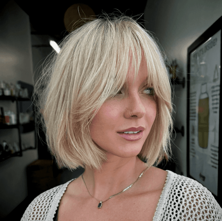 35 French Bob Hairstyles With Bangs - Inspiring Hairstyles