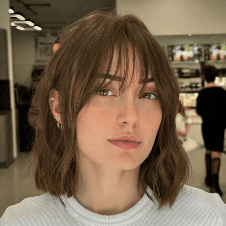 35 French Bob Hairstyles With Bangs - Inspiring Hairstyles