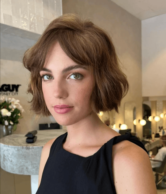 35 French Bob Hairstyles With Bangs - Inspiring Hairstyles