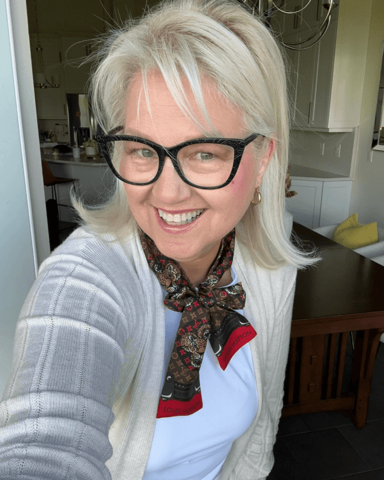 17 Perfect Hairstyles For Women Over 60 Who Wear Glasses