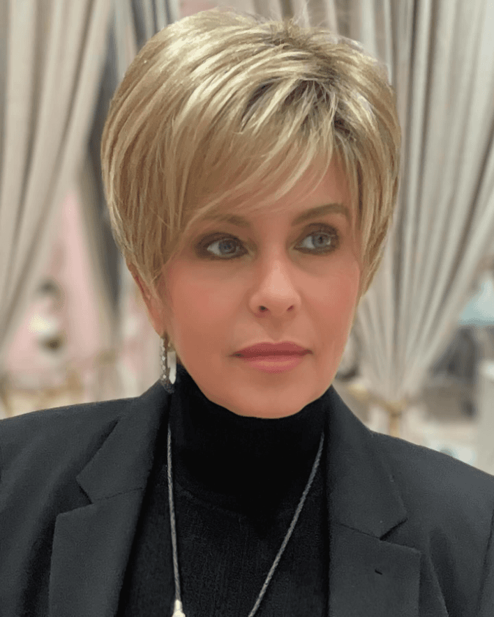 17 Chic Pixie Haircuts For A Trendy, Effortless Look