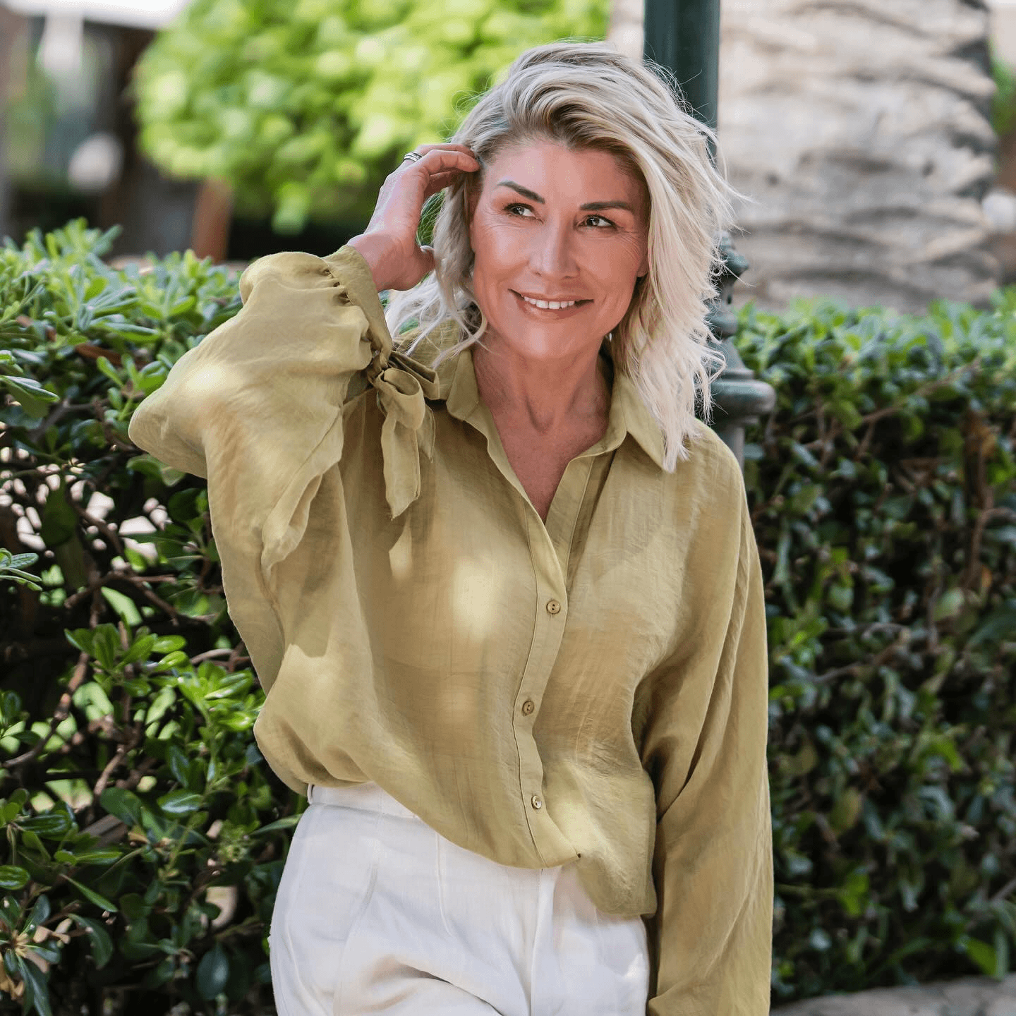 16 Hairstyles For Women Over 60 That Are Fun And Flattering