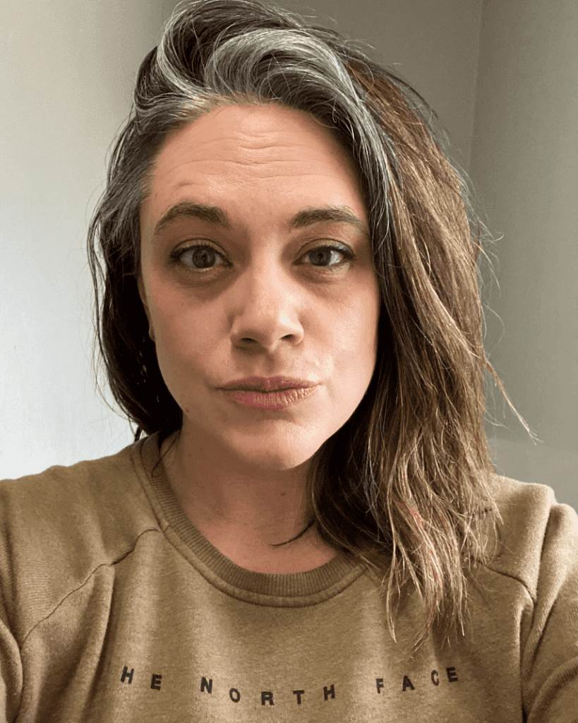 18 Smart Haircuts For Thin Straight Hair To Add Fullness