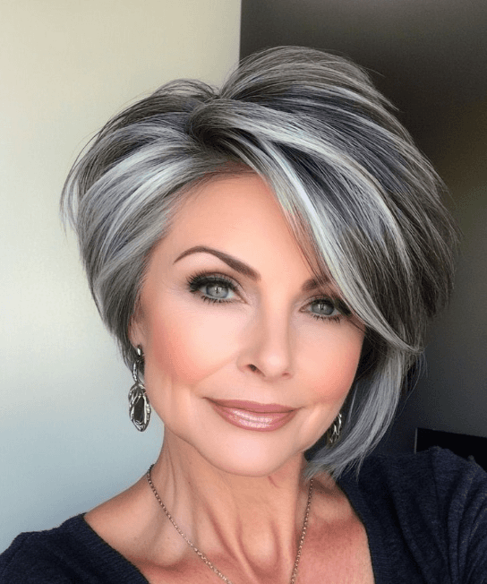 18 Smart Haircuts For Thin Straight Hair To Add Fullness