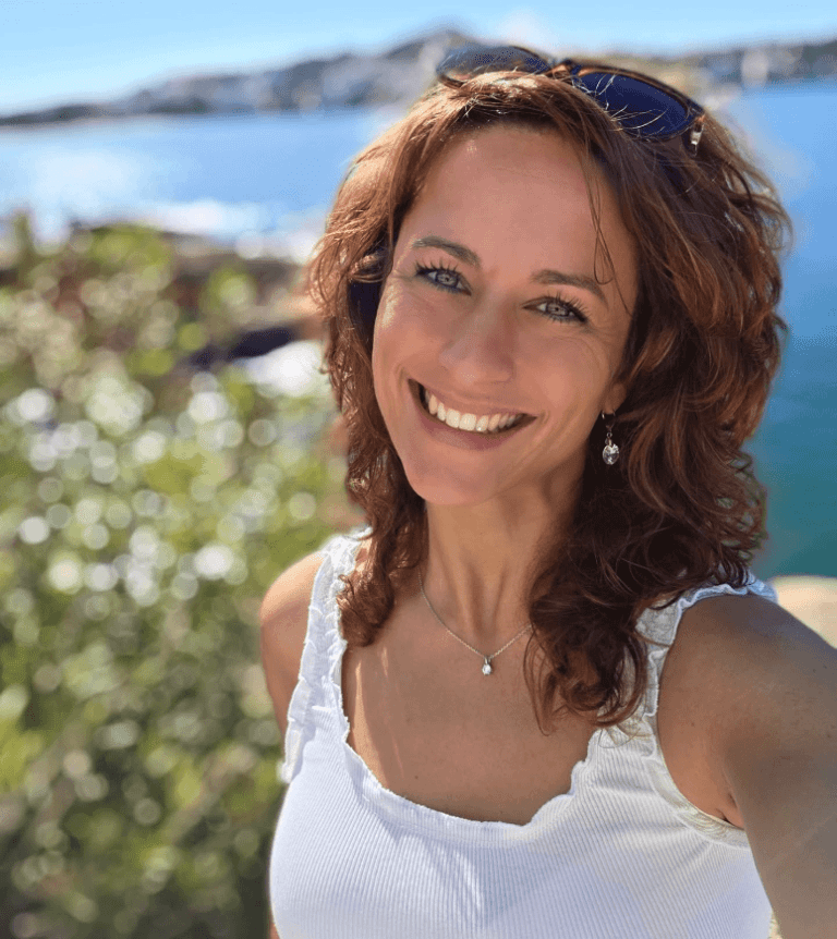 16 Soft Summer Hues For A Breezy 2025 Hair Refresh