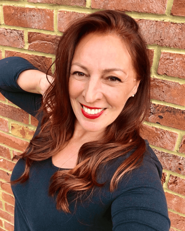 17 Seaside Hair Options For Graceful Women 60+