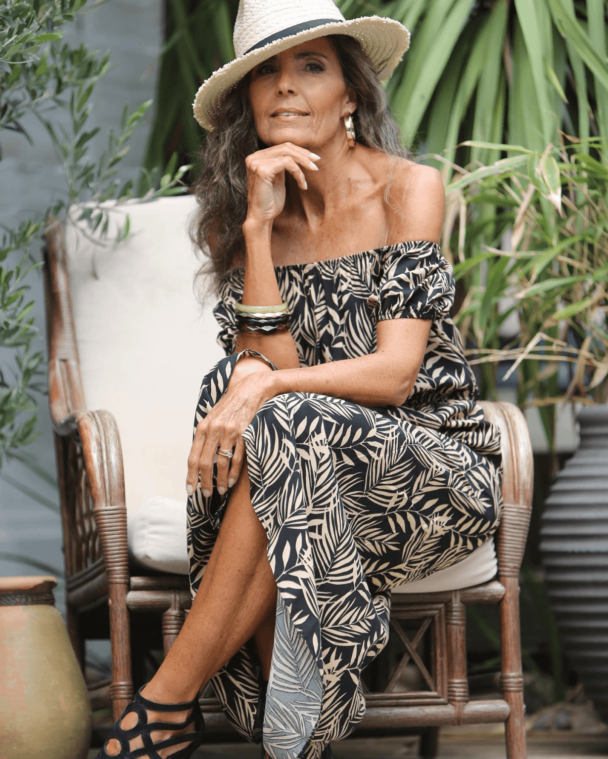 17 Seaside Hair Options For Graceful Women 60+