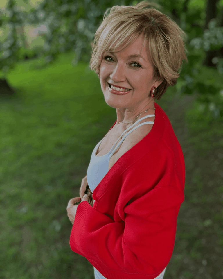 16 Short Haircuts For Women Over 60 That Feel Light And Chic