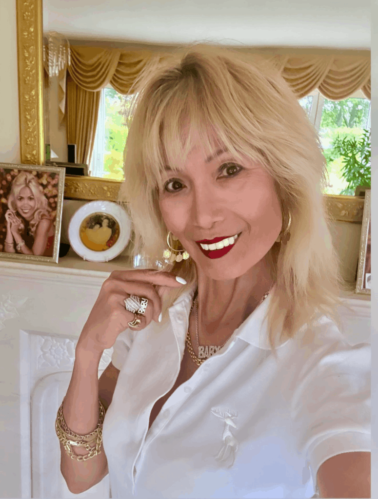 16 Easy Lake Day Hairstyles For Women Over 60