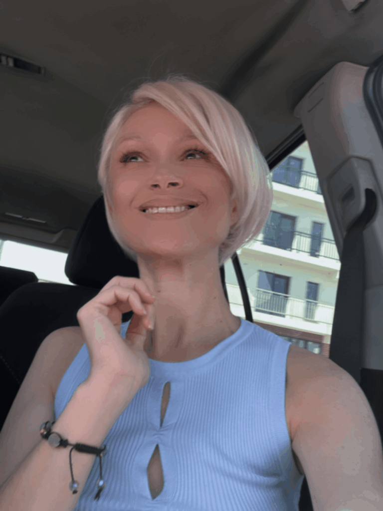 13 Textured Bob Haircuts That Are Everywhere This Fall 2025