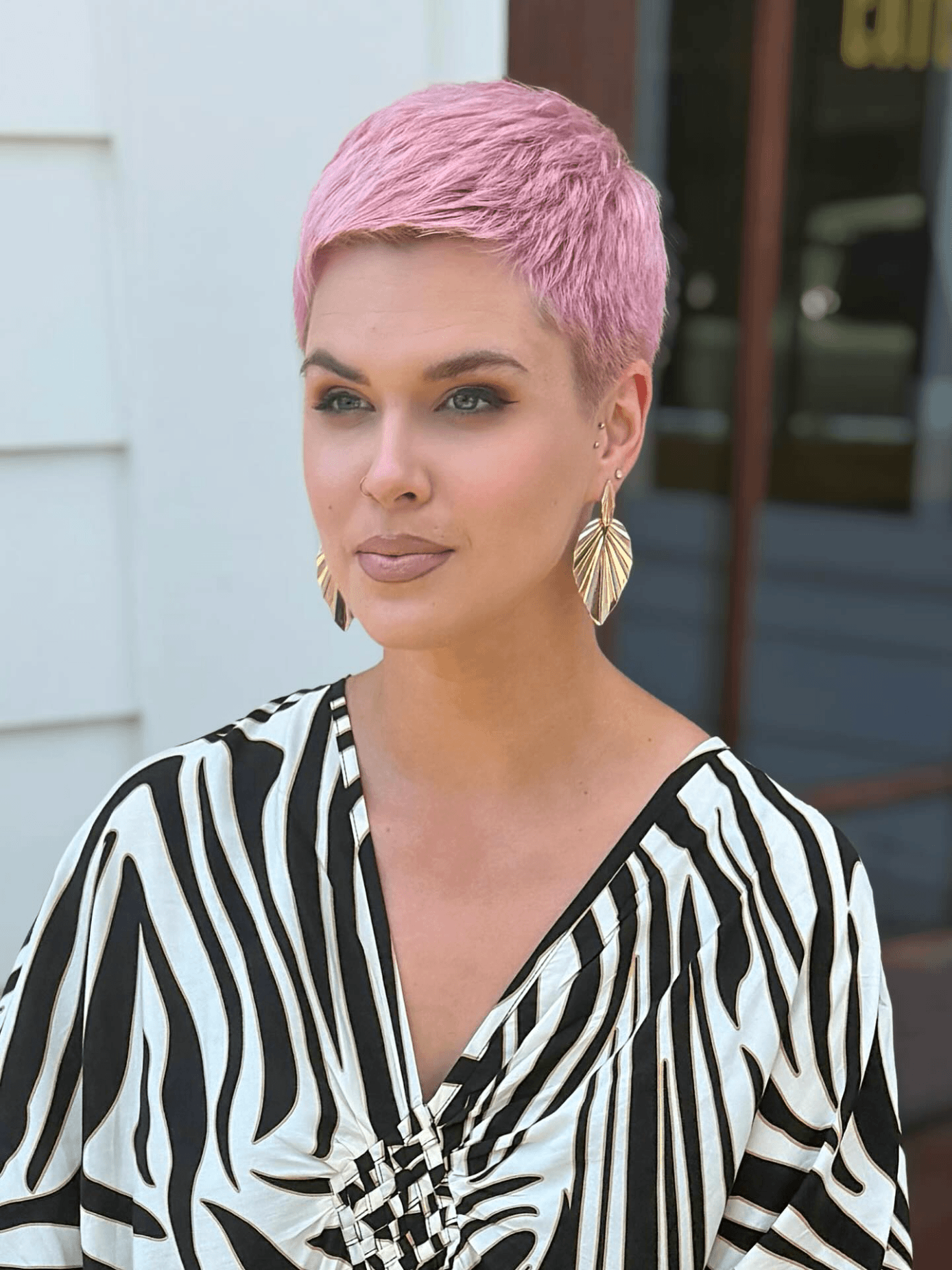 17 Chic Pixie Haircuts To Inspire Your Next Look