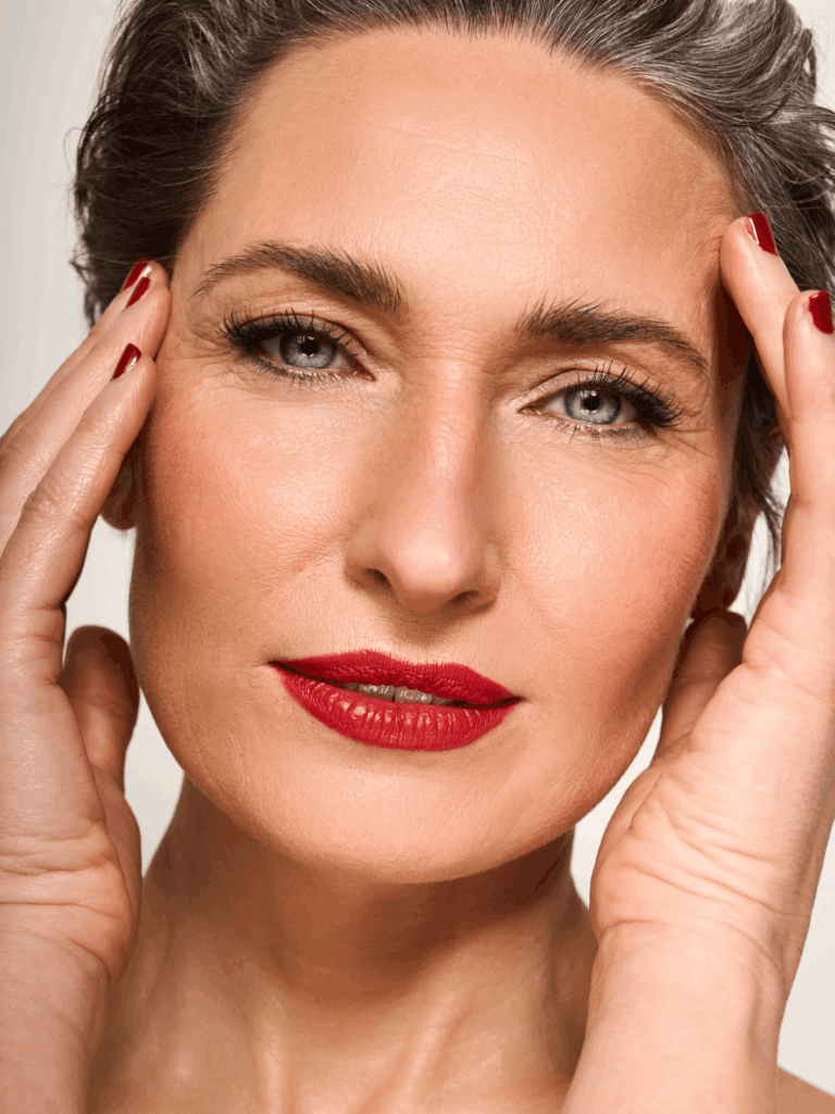 21 Simple Hairstyle Ideas That Look Put-Together Fast